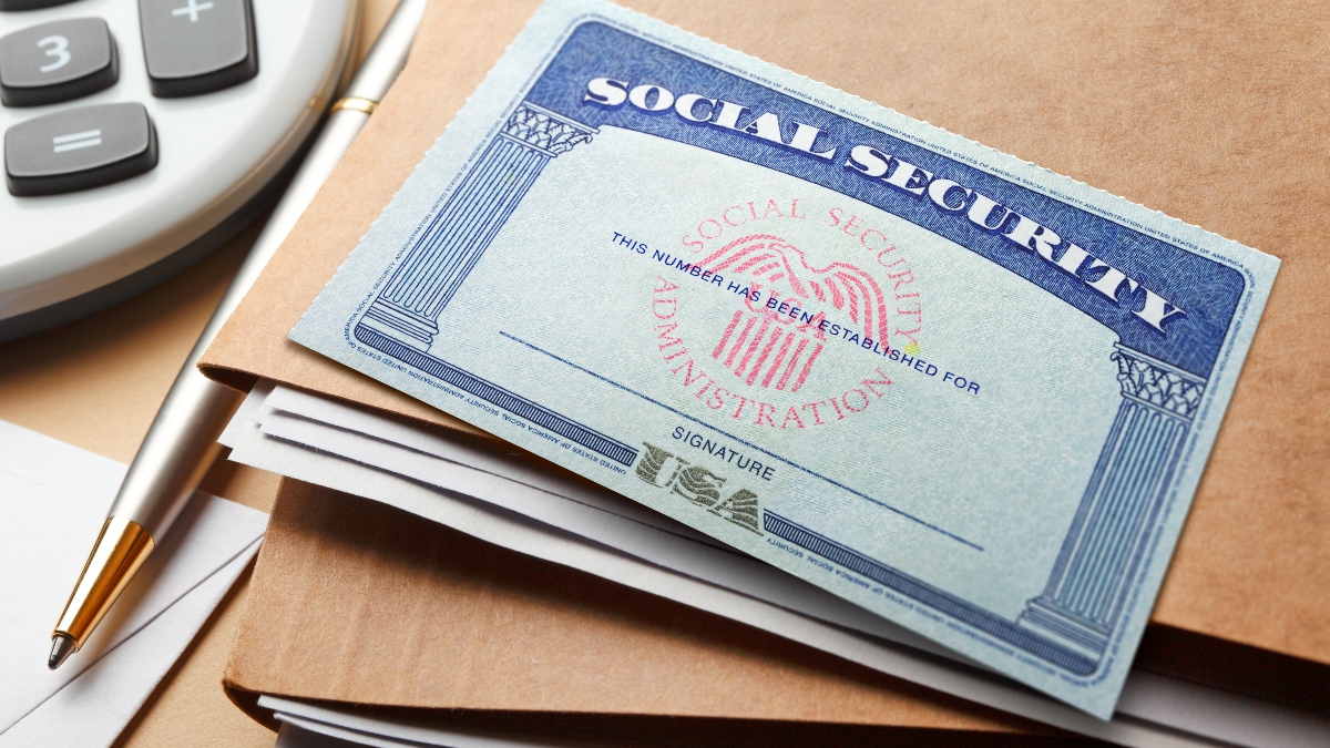 Social Security to Now Allow ID Checks Over the Phone | Woman's World