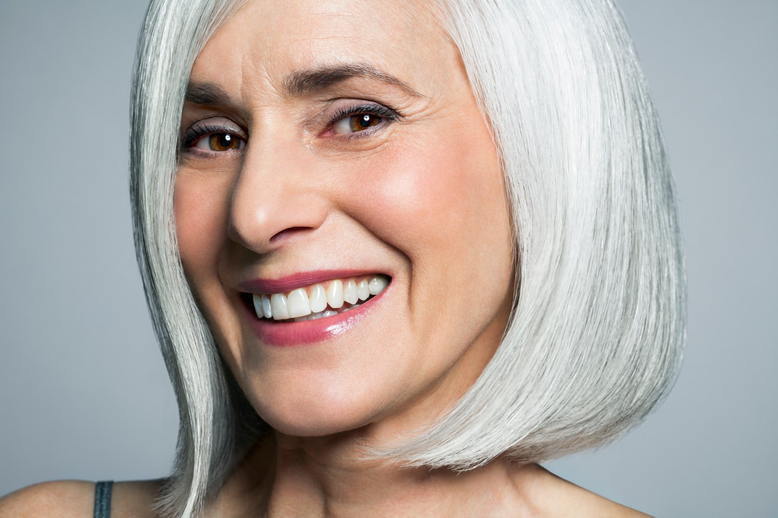 Hair Dusting and Dusting Cuts: How to Remove Split Ends at Home