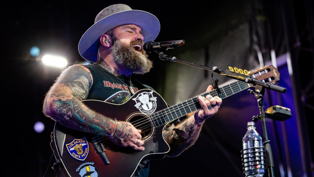 Zac Brown and Kendra Scott: A Look At Their New Romance | Woman's World