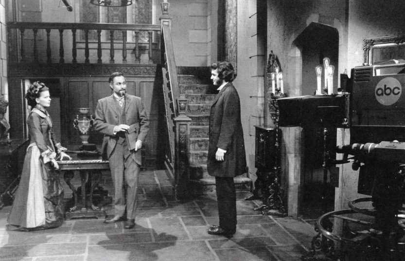 12 Rare ‘Dark Shadows’ Photos: Barnabas Collins and More | Woman's World