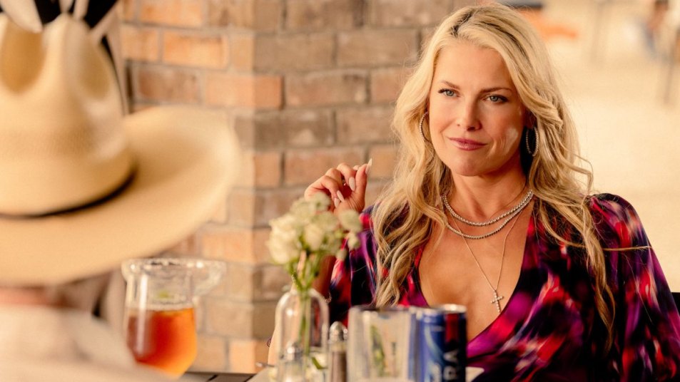 Ali Larter Talks 'Landman' Role and Family's Honest Reaction | Woman's ...
