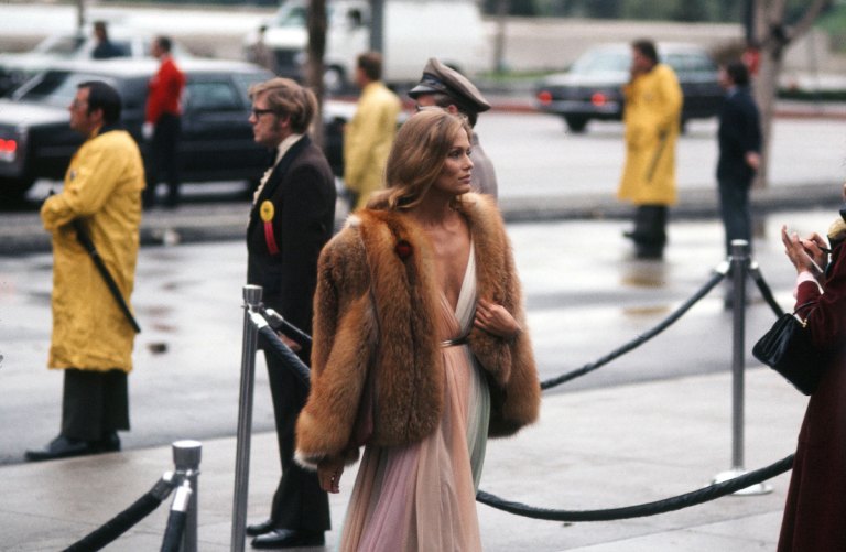 Lauren Hutton: A Look Back at Her Early Days as a Supermodel | Woman's ...