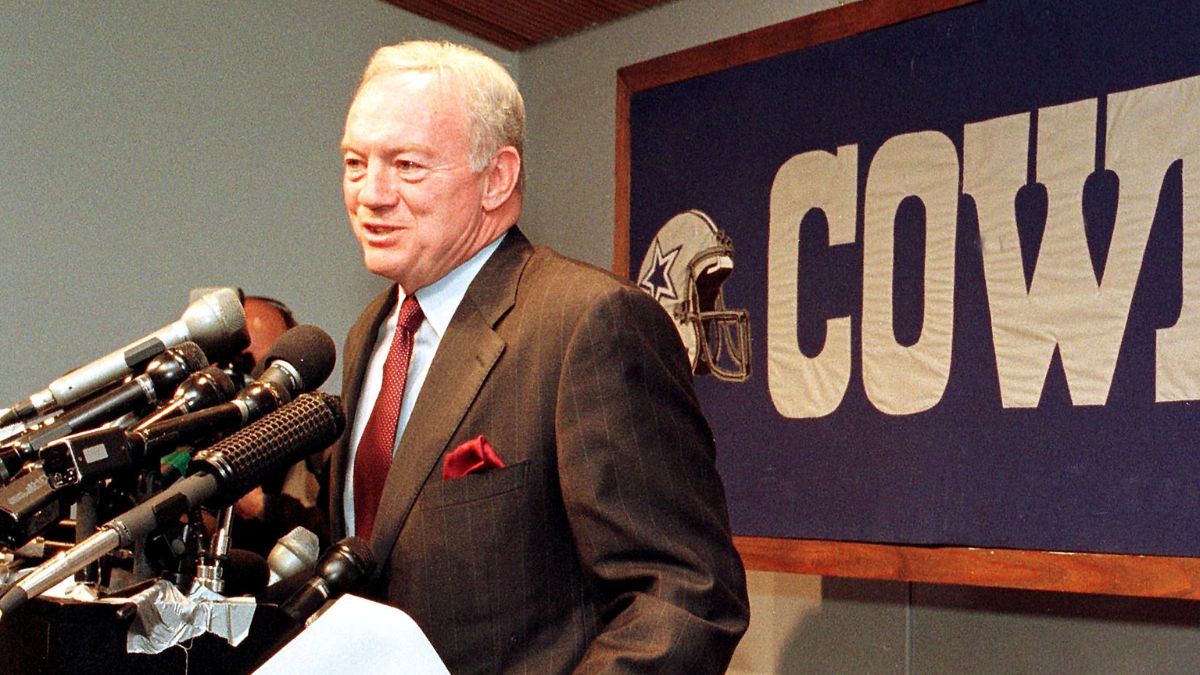 Netflix’s Dallas Cowboys Documentary: Cast, Plot & Release Date | Woman ...