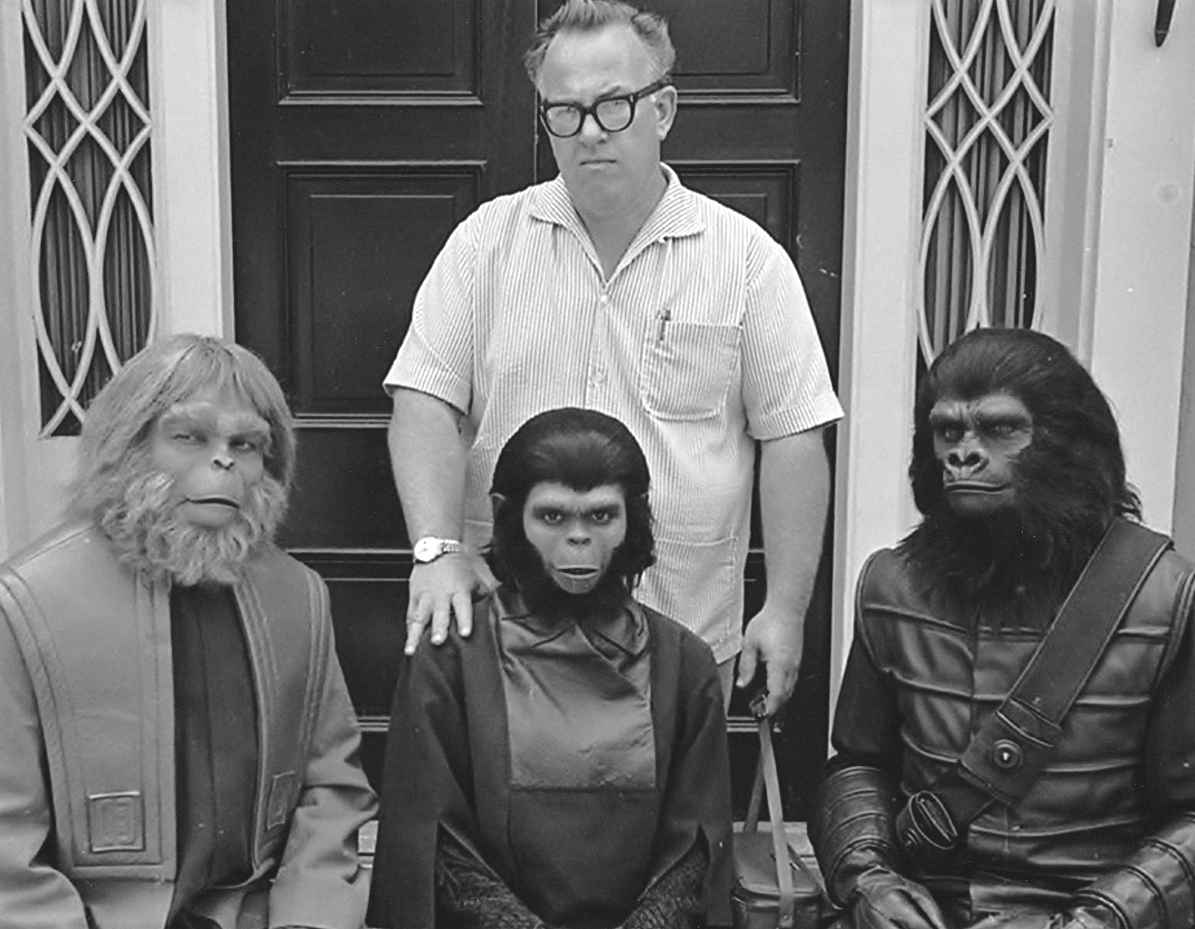 'Planet of the Apes' Rare Photos From the Original Five Films | Woman's ...