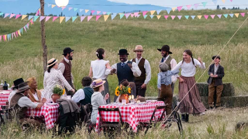 Could You Live Like the 1800s? 'Back to the Frontier' Family Tells All ...