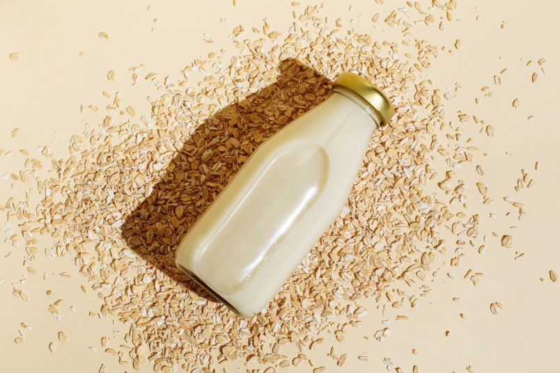 Oatmeal Drinks for Weight Loss: Oatzempic Trend Can Triple Fat Burn ...