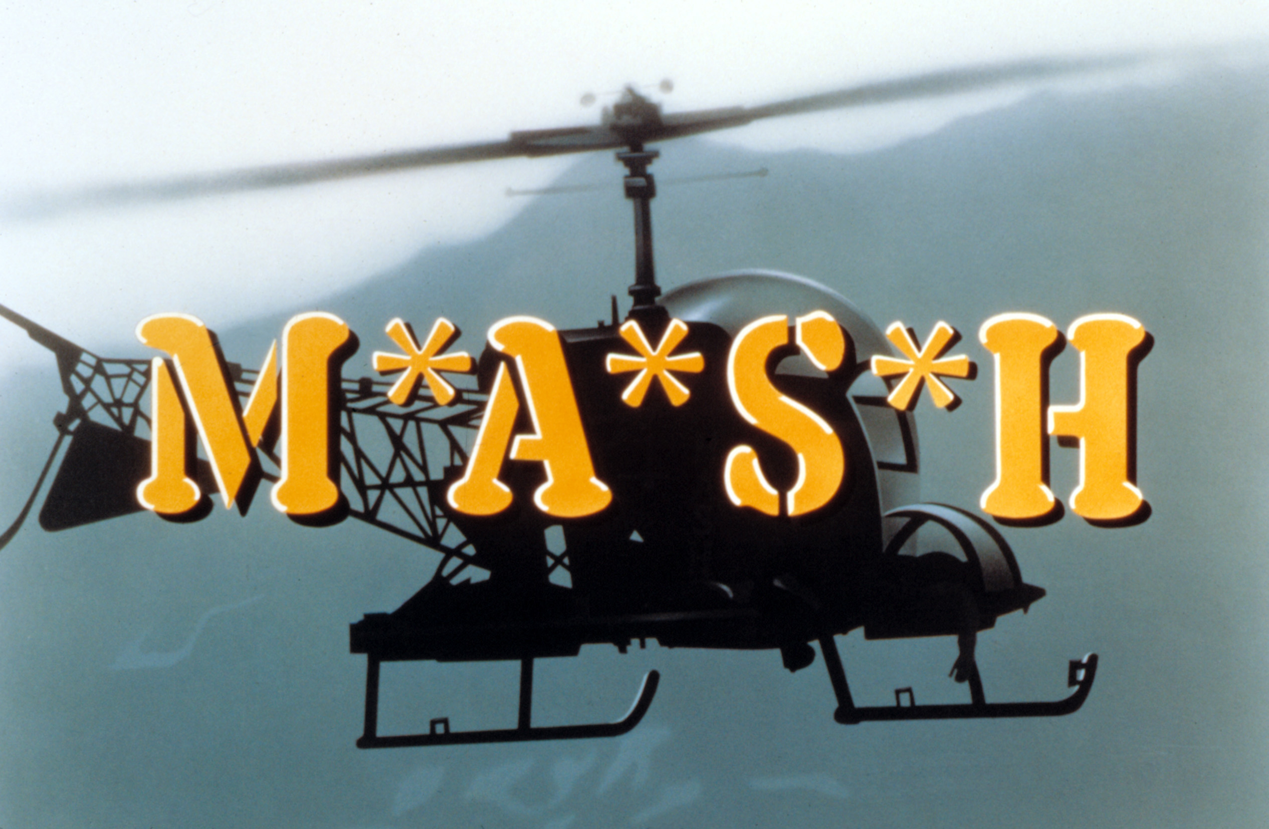 Alan Alda Reveals 19 Heartwarming 'M*A*S*H' Behind-the-Scenes Secrets ...