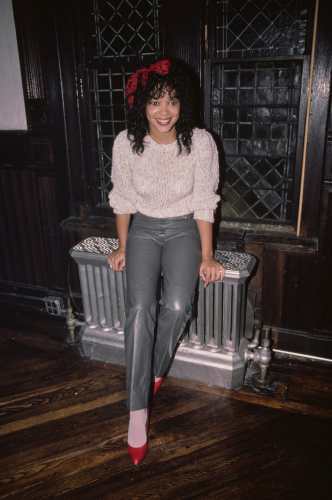 Ola Ray Reveals Her Real-Life Connection With Michael Jackson | Woman's ...