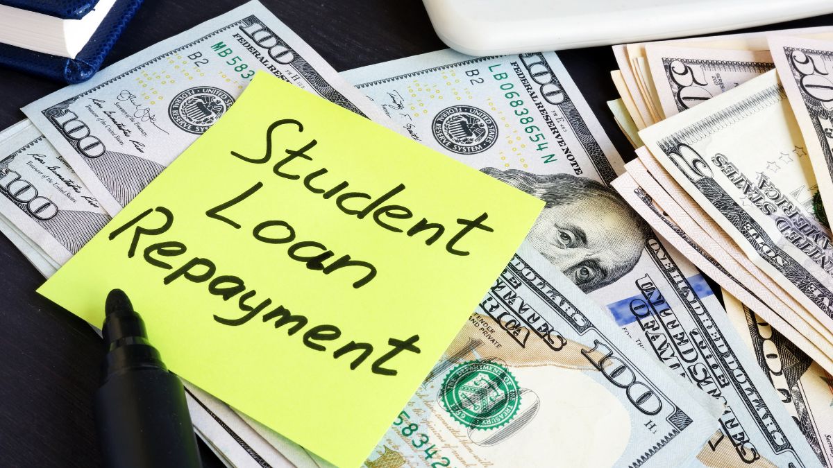Trump Takes Tax Refunds for Student Loans without Notice | Woman's World