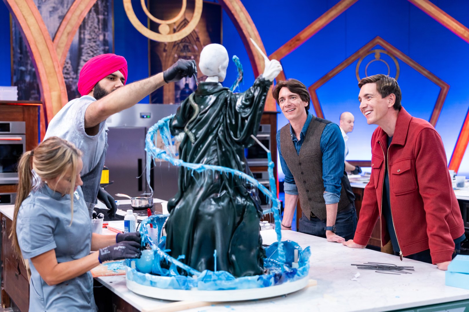 Best Holiday Baking Shows: Christmas Competitions Guide 2025 | Woman's ...
