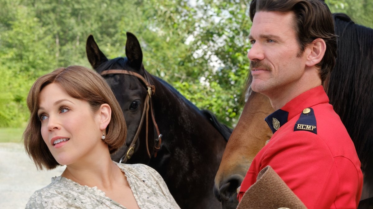 Where Is Hope Valley in When Calls the Heart? Visit the Set | Woman's World