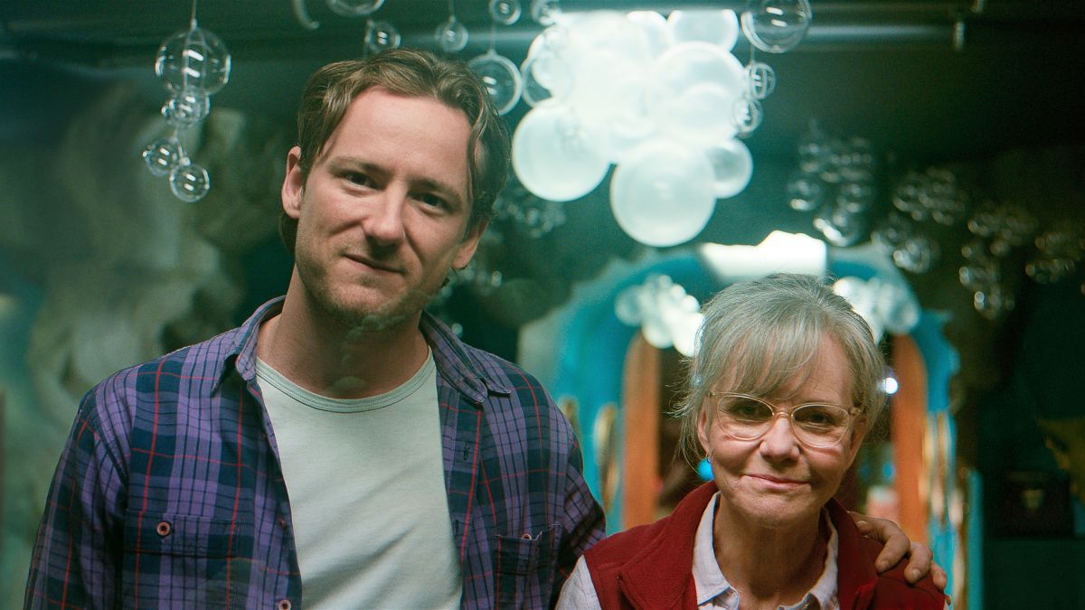 Sally Field Stars in ‘Remarkably Bright Creatures’ Netflix Movie: See ...