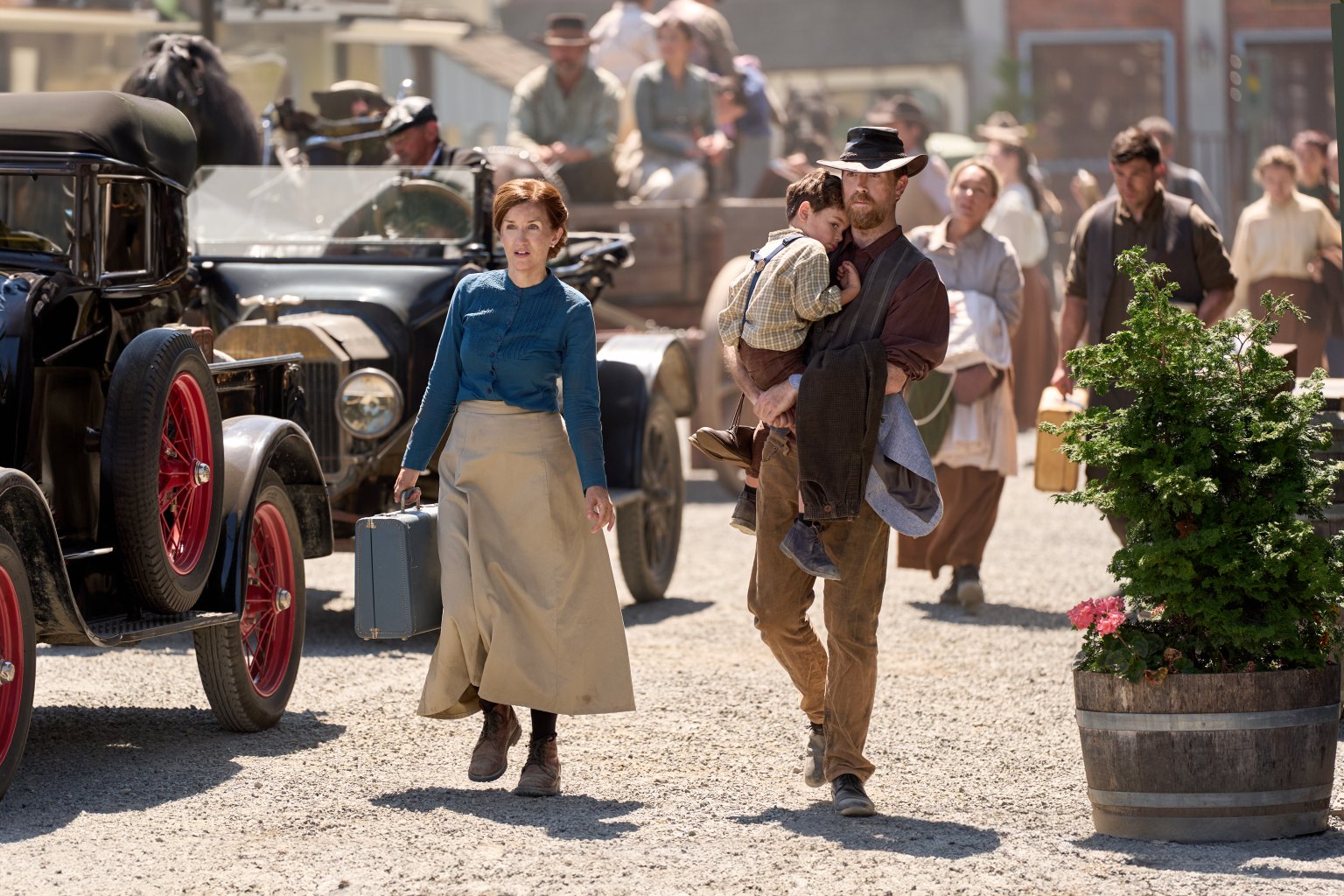 Where Is Hope Valley in When Calls the Heart? Visit the Set | Woman's World