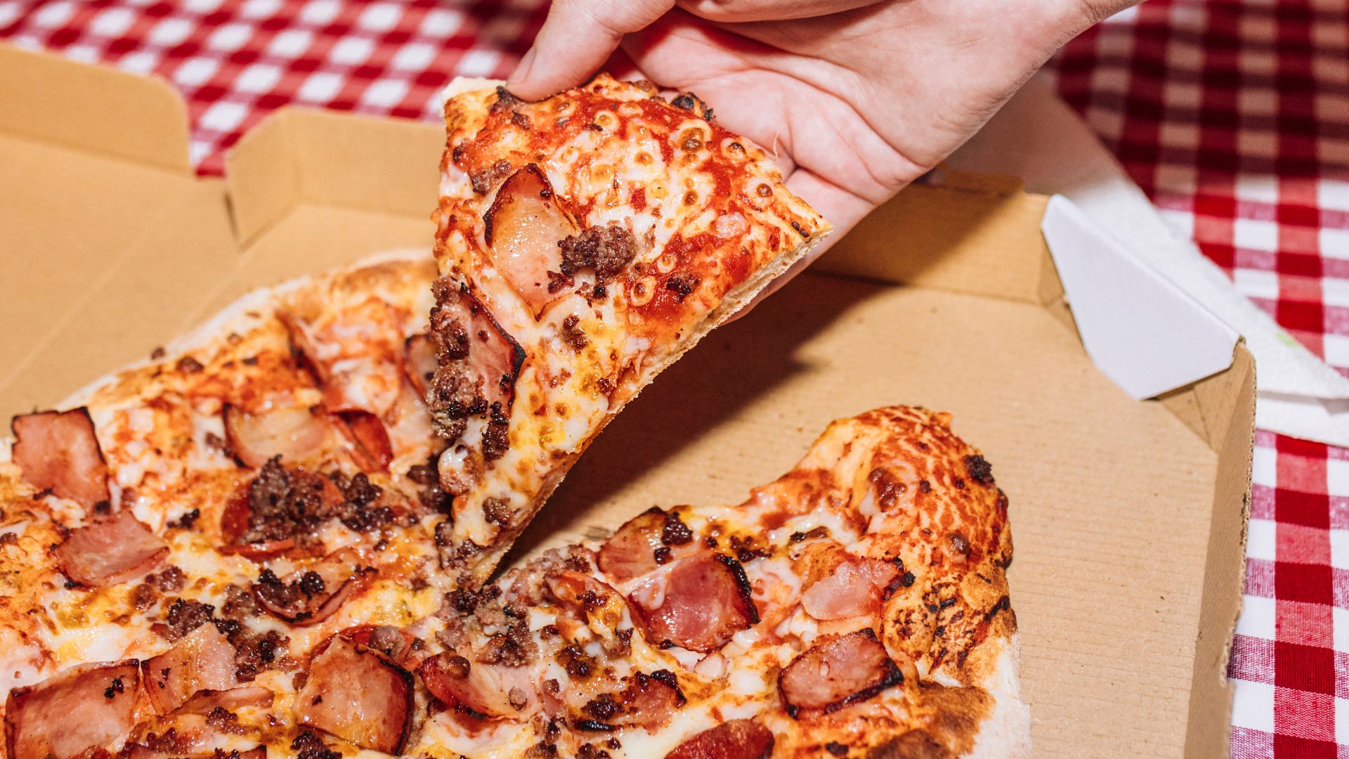 Costco Food Court Menus Around the World Feature Poutine, Bulgogi Pizza ...