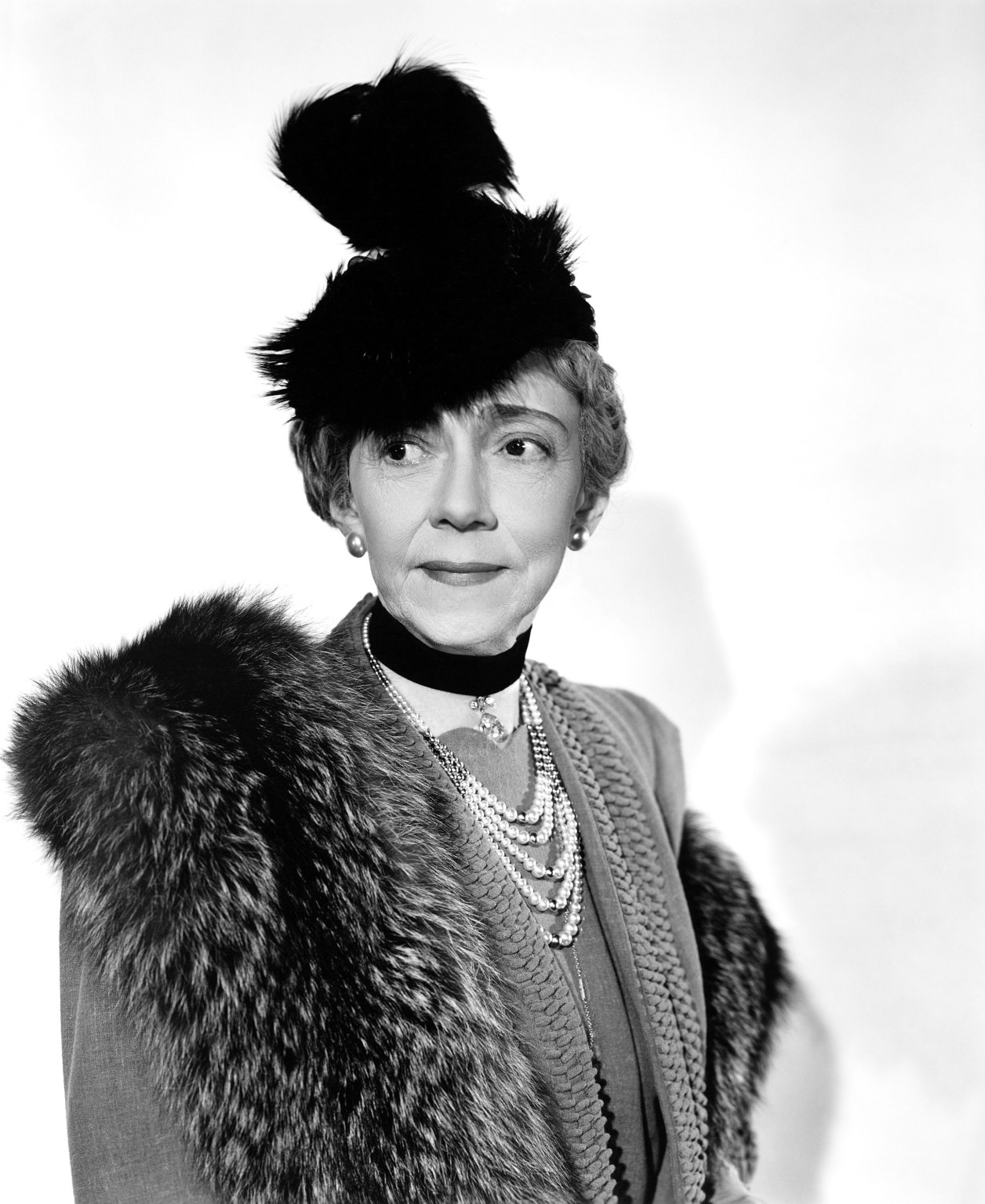 Elizabeth Patterson: The Life of Mrs. Trumbull from 'I Love Lucy'