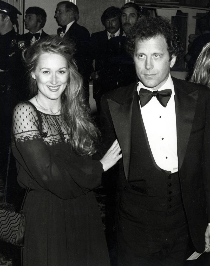 Meryl Streep's Love Life: Loss, Husband of 40 Years and Costar Romance